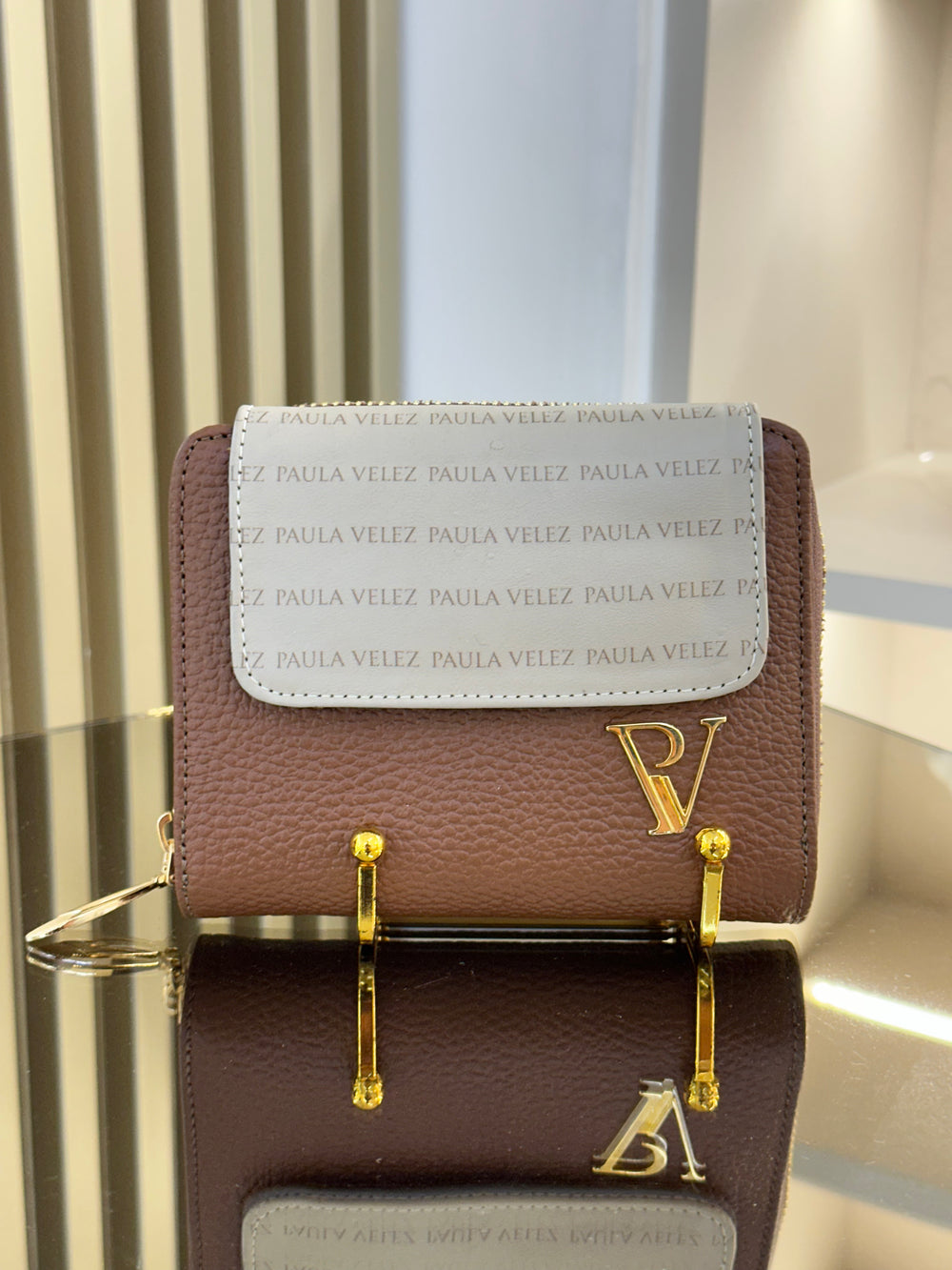 Billetera cafe Paula Vélez